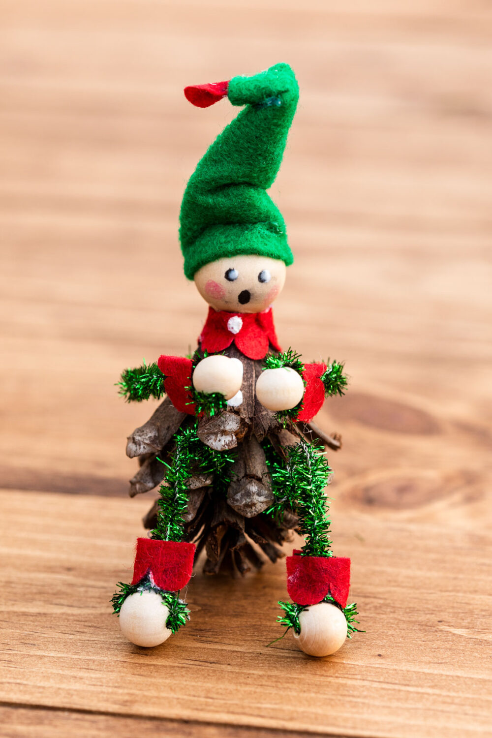 How to Make Felt and Pinecone Elves Christmas Ornaments | Olivia OHern